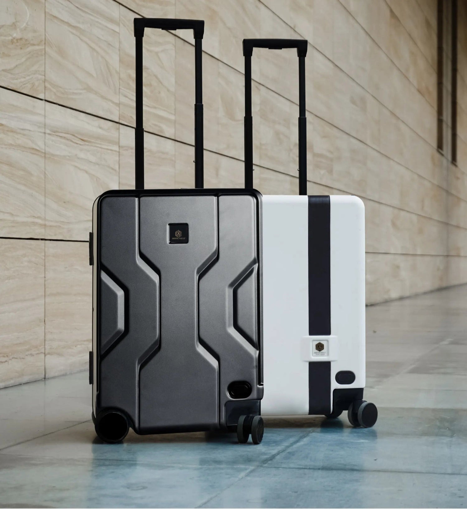 Smart Luggage - India's First & Finest | Arista Vault Trolley Bags